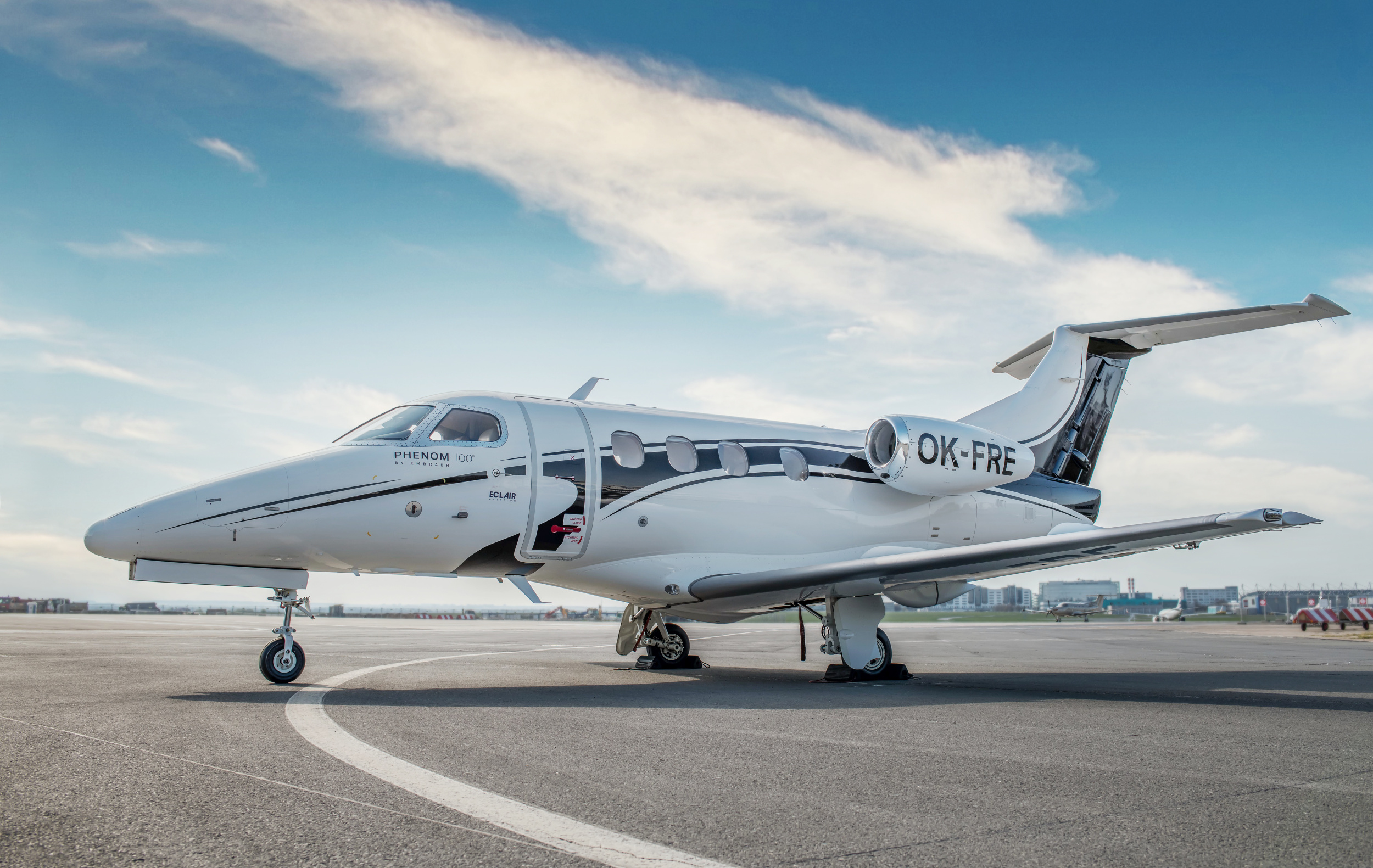 PHENOM 100 - NEW JET IN OUR FLEET - Eclair